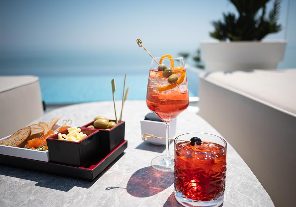 Rooftop Bar by the pool - Unico Hotel Caorle
